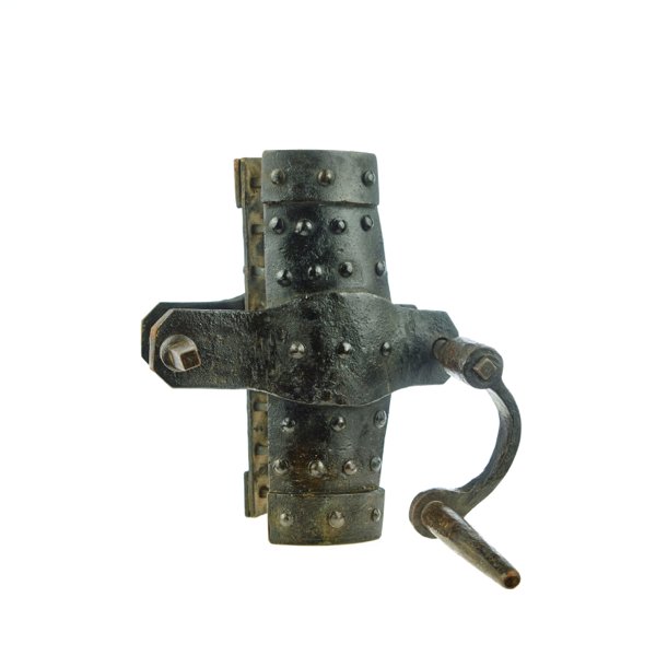 Shin crusher (instrument of torture)