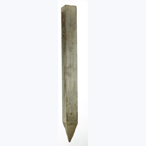 Boundary post