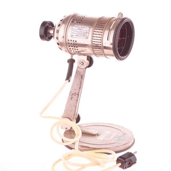 Red light irradiation lamp