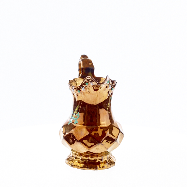 pot, so-called 'golden pot'