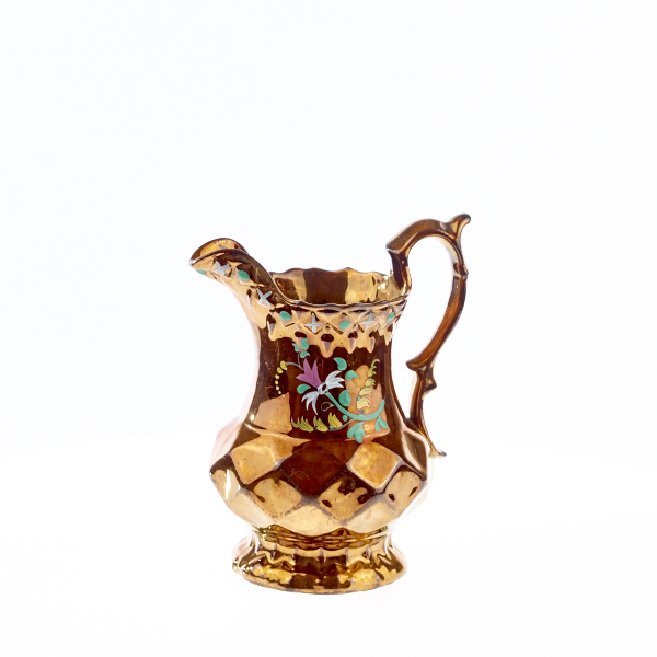 pot, so-called 'golden pot'
