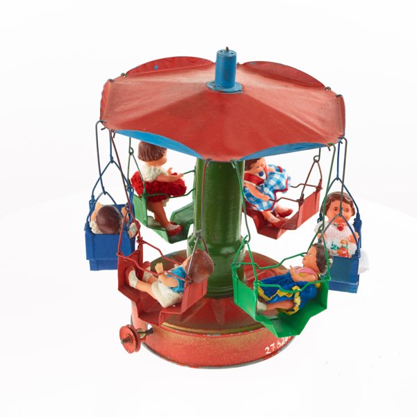 Doll carousel with crank mechanism