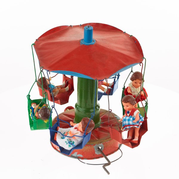 Doll carousel with crank mechanism