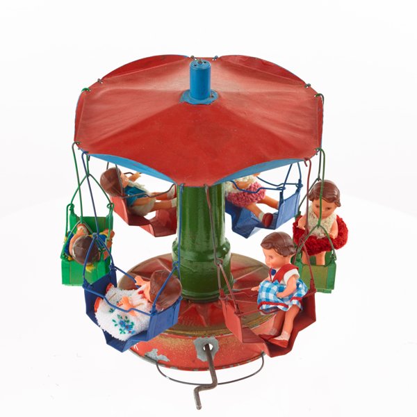 Doll carousel with crank mechanism